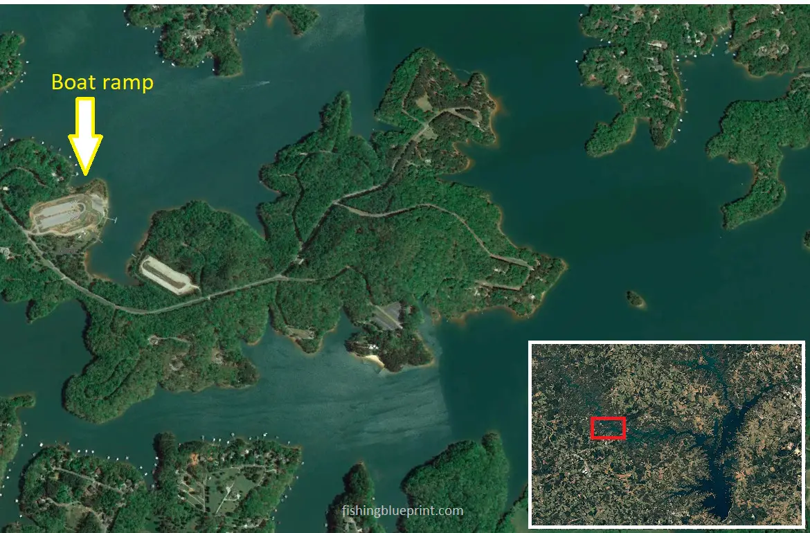 Lake Hartwell Fishing Report 2025 [Tips, Spots, Pictures, and ...